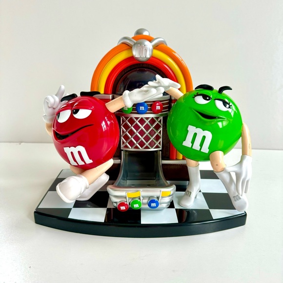Toys | Mm Rock N Roll Caf Jukebox Red Green Candy Characters Dispenser ...
